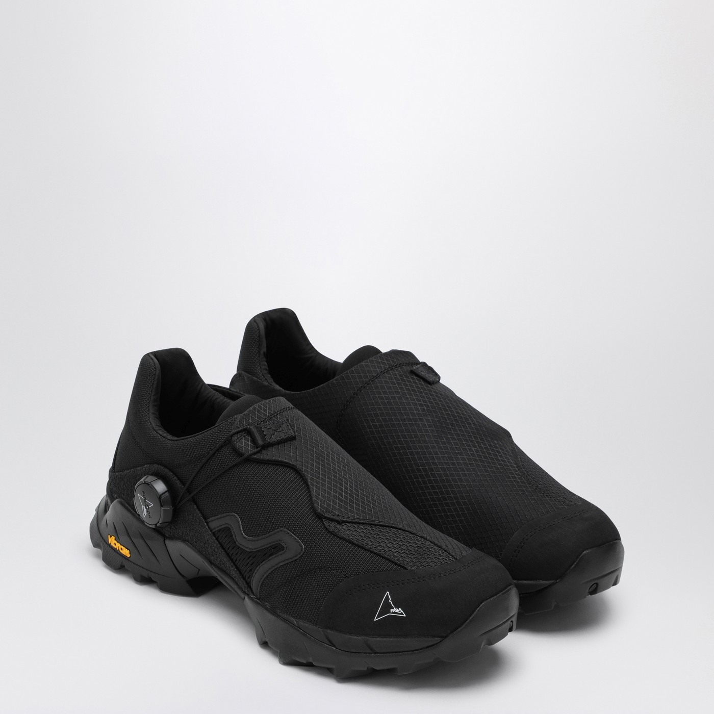 ROA Black Minaar sneaker in technical nylon | TheDoubleF