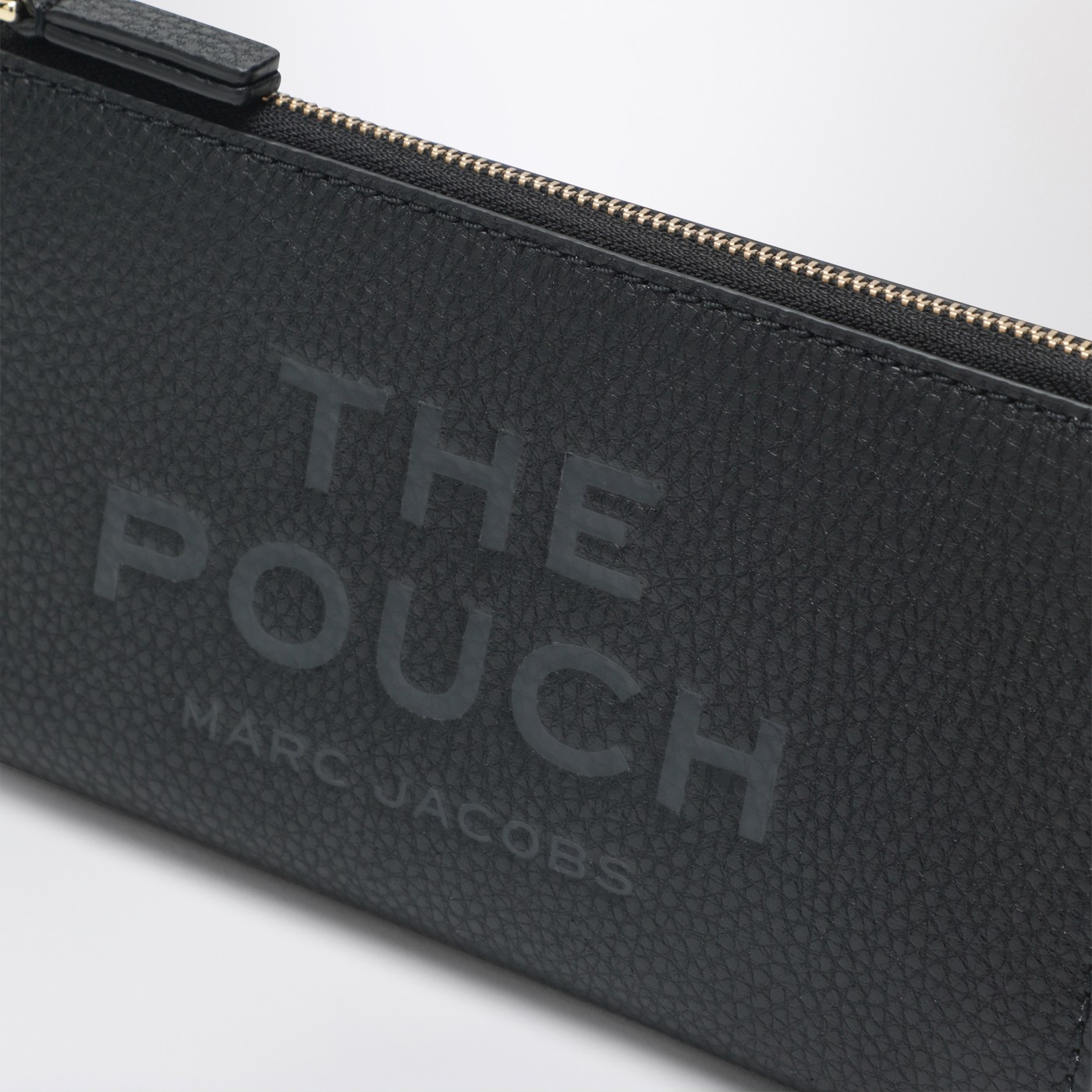Marc Jacobs The Pouch black grained leather bag | TheDoubleF