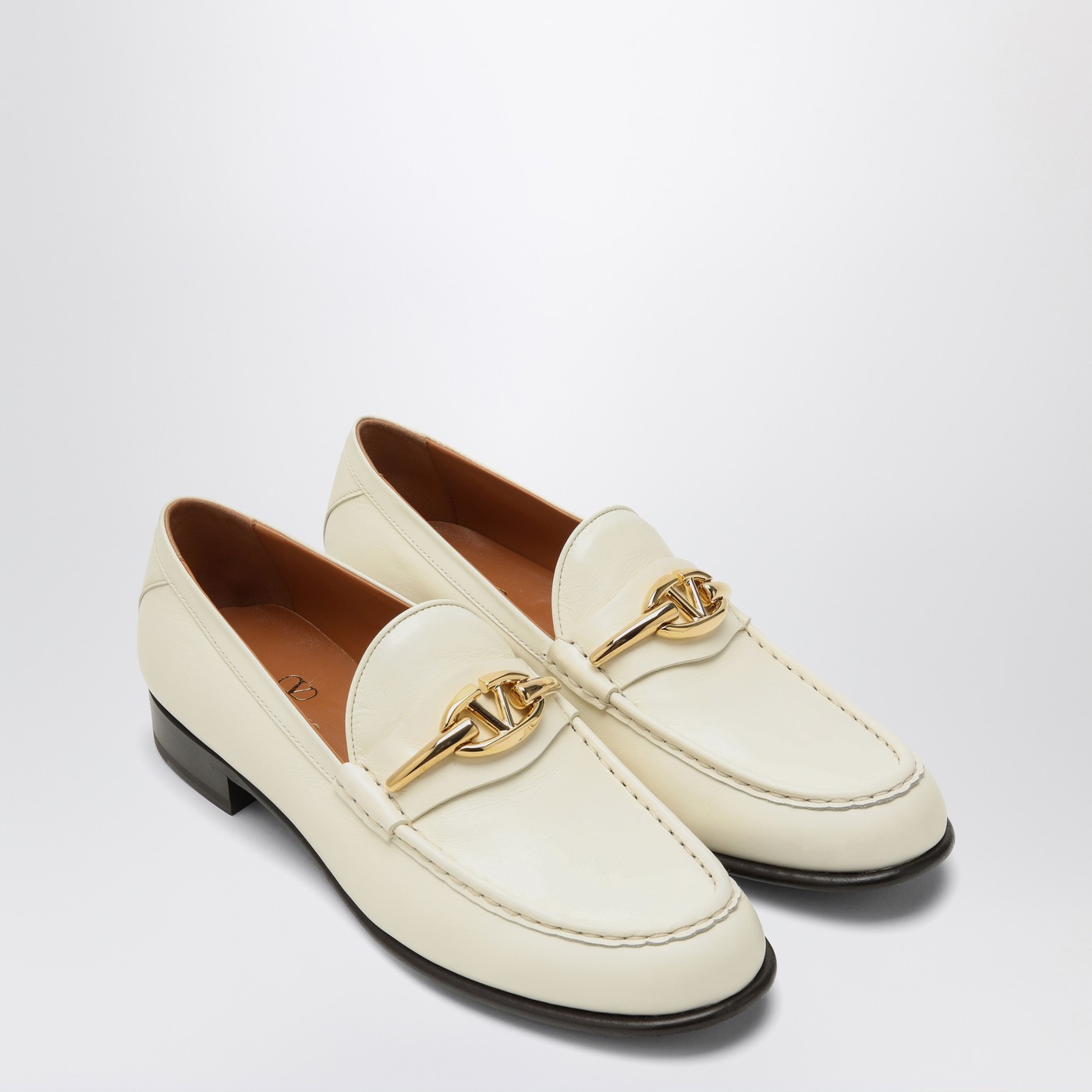 Valentino Garavani Ivory leather VLogo Signature loafer | TheDoubleF