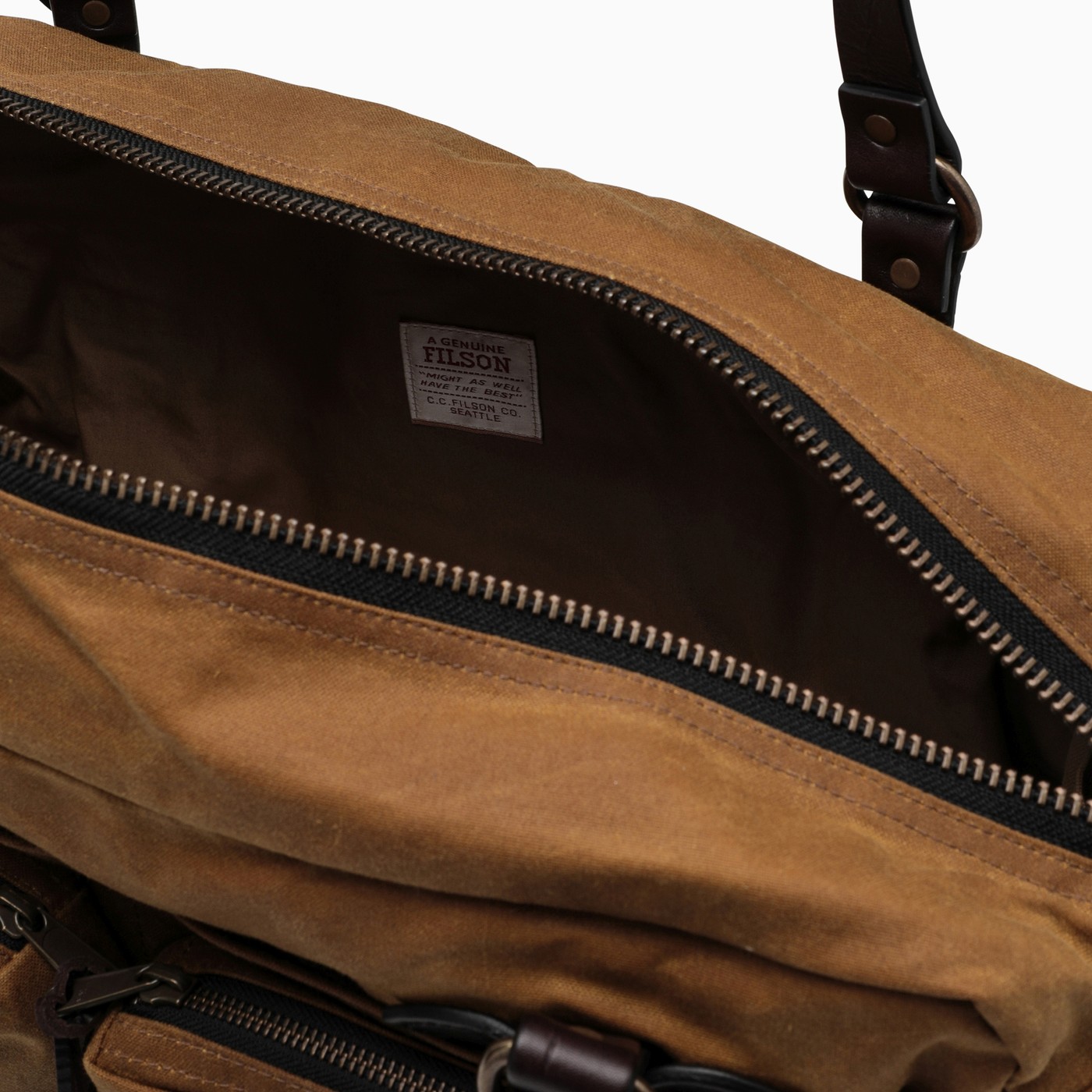 Filson Brown multi-pocket bag | TheDoubleF