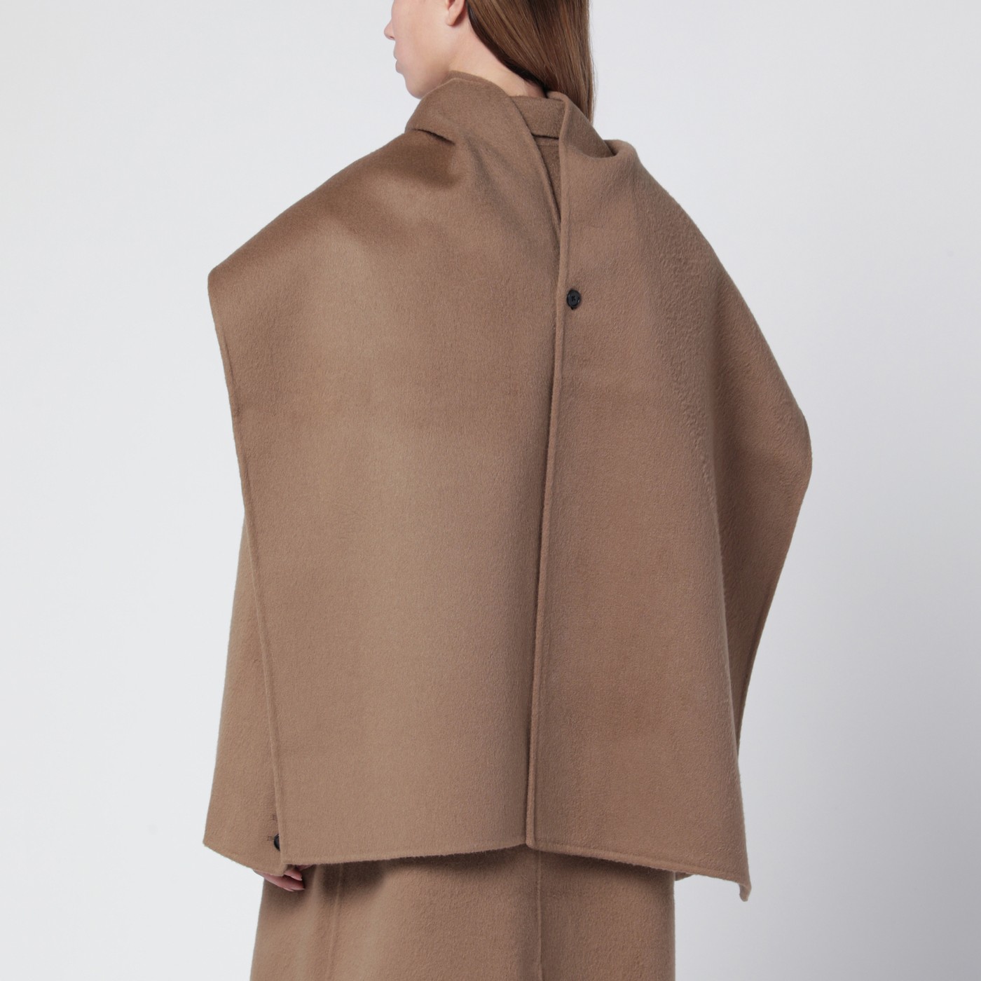 ALMADA LABEL Micha Doublé beige scarf | TheDoubleF