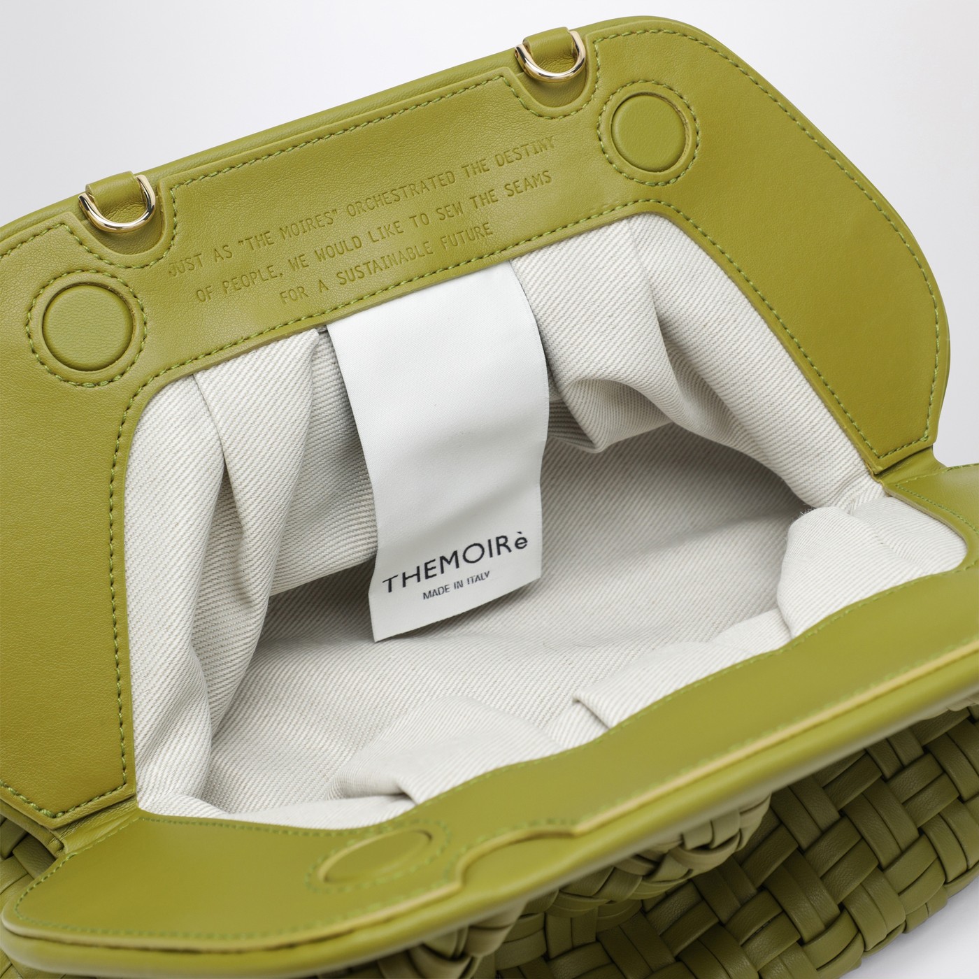 THEMOIRè Kiwi colored braided clutch Tia | TheDoubleF