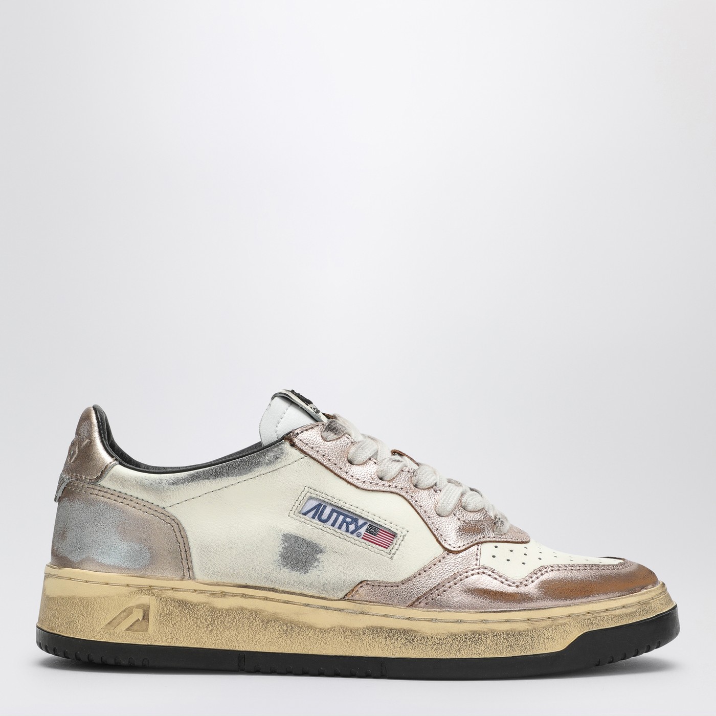 AUTRY Metallic rose Medalist Super Vintager sneakers | TheDoubleF