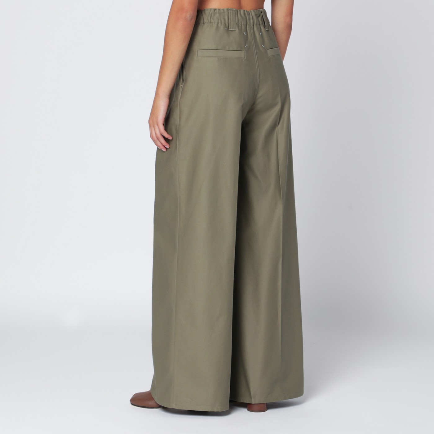 Maison Margiela Pantalone a palazzo verde kaki | TheDoubleF