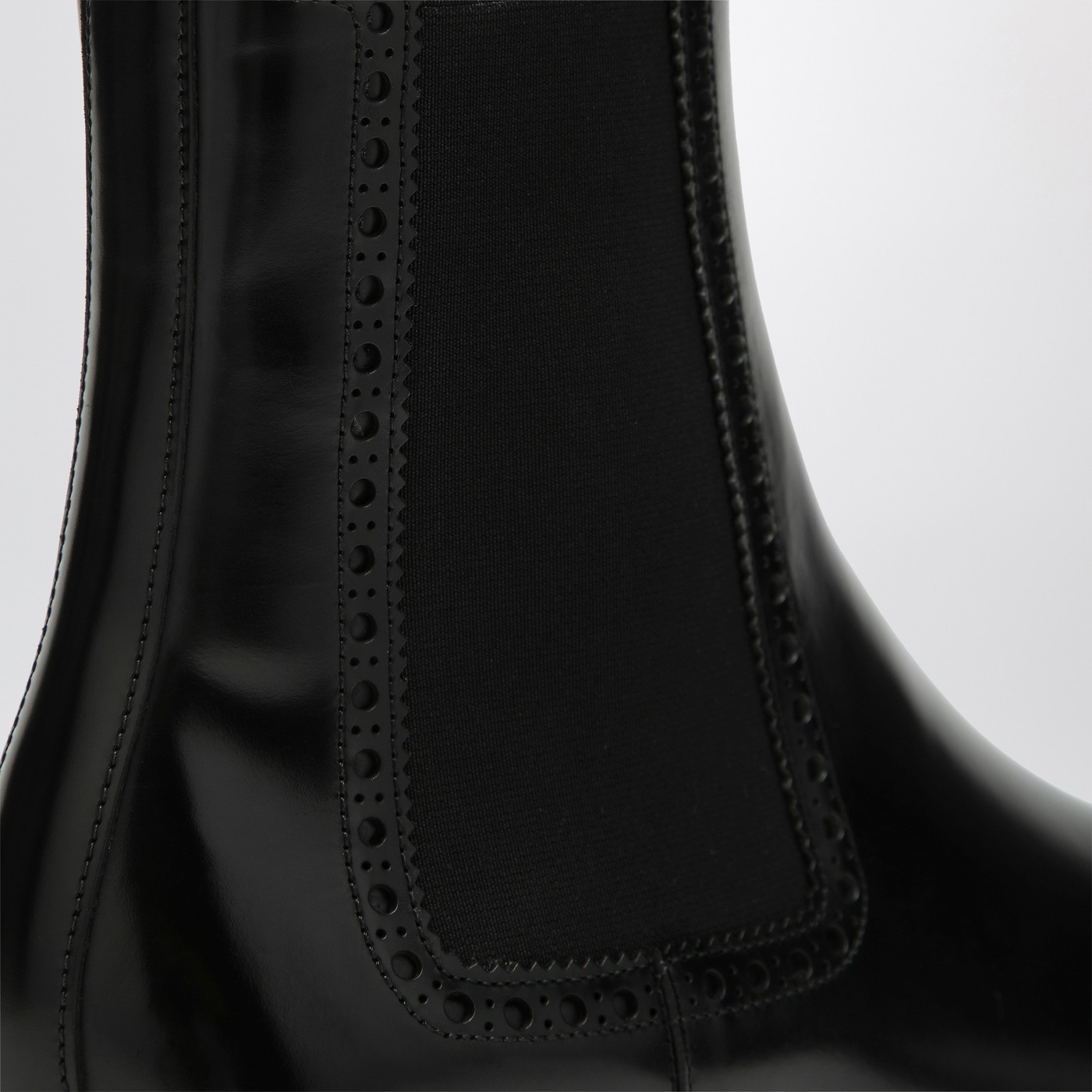 Dolce&Gabbana Black leather ankle boot | TheDoubleF