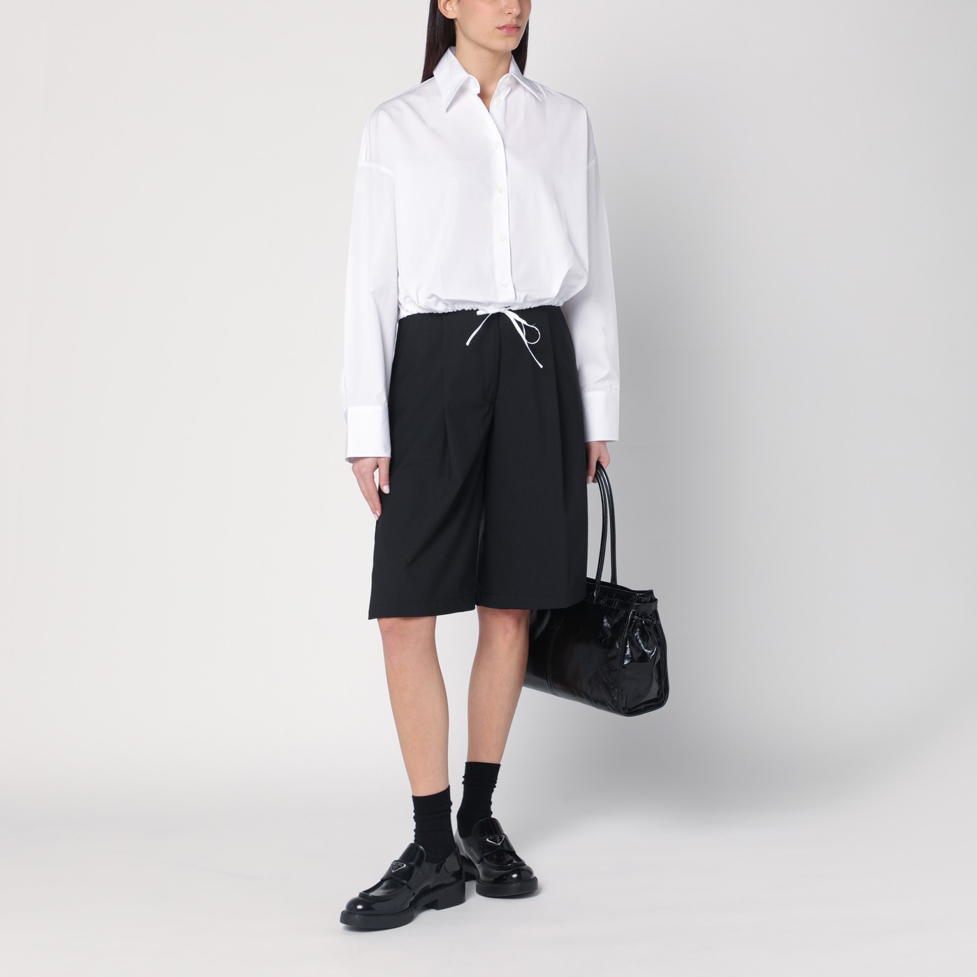 TheLatest Wide black Brenda Bermuda shorts | TheDoubleF