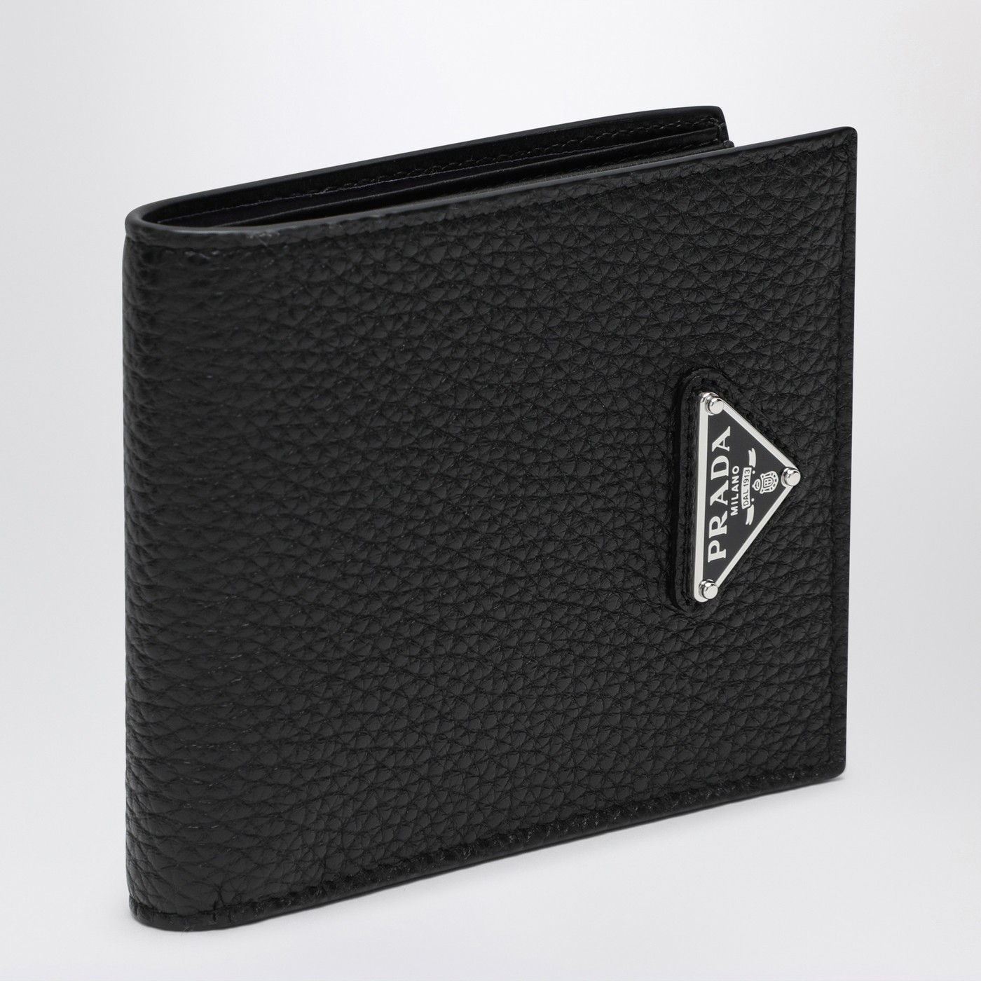 Prada Black leather wallet | TheDoubleF