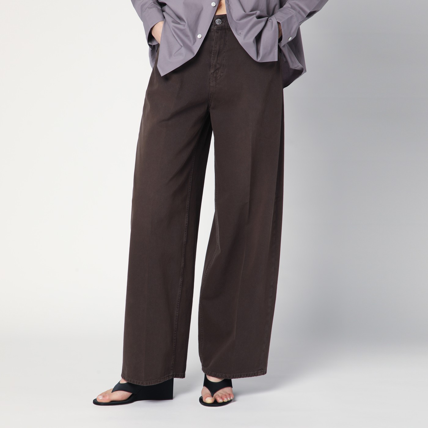 6397 Roomy wide brown jeans | TheDoubleF