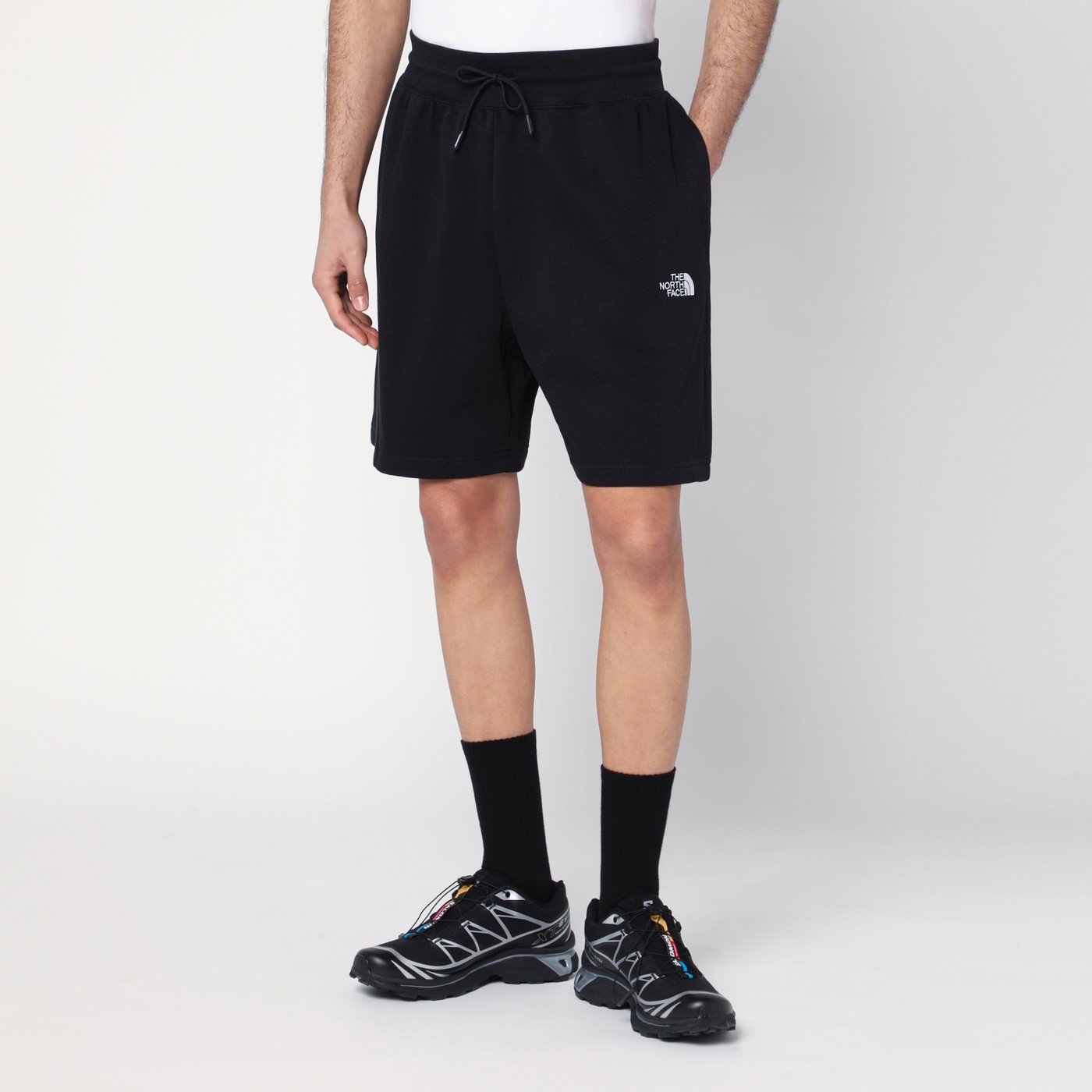 The North Face Schwarze Shorts aus Baumwollmischung mit Logo | TheDoubleF