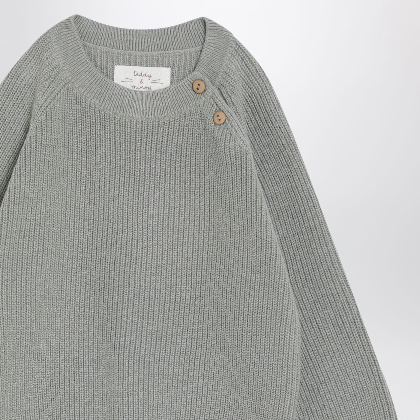 Teddy & Minou Two-piece suit in sage green | TheDoubleF