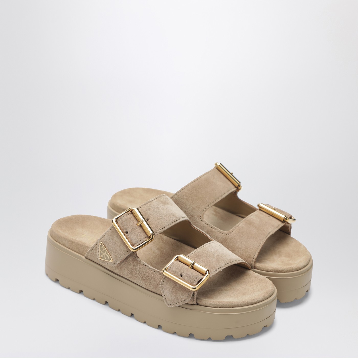 Prada Sandales en daim écru | TheDoubleF