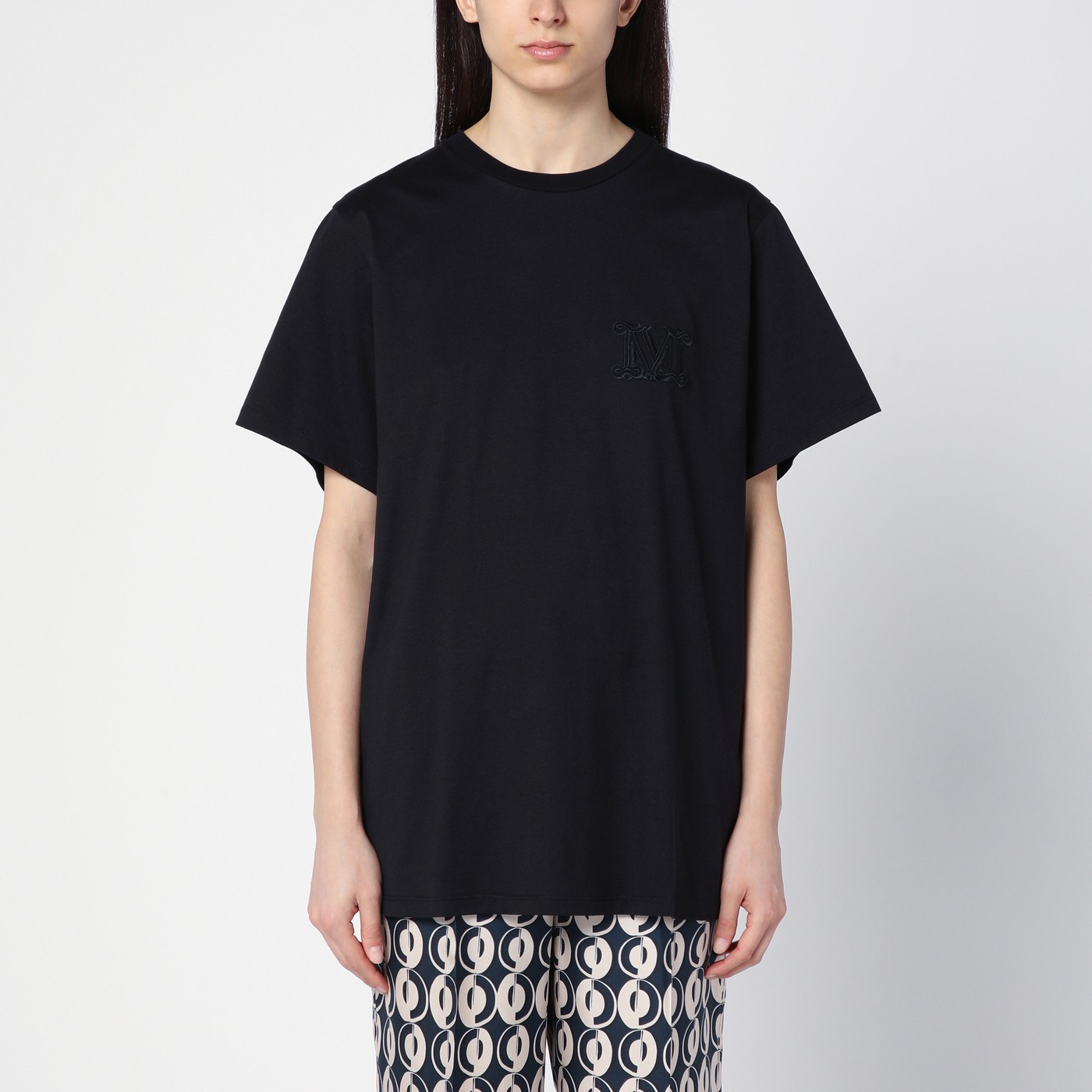 Max Mara Oversized black cotton T-shirt with logo embroidery | TheDoubleF