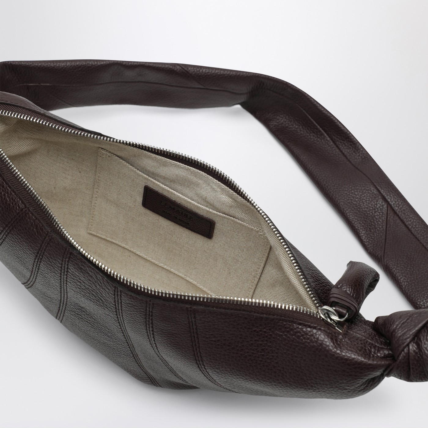 LEMAIRE Croissant Tasche klein in Tiramisu-Braun | TheDoubleF