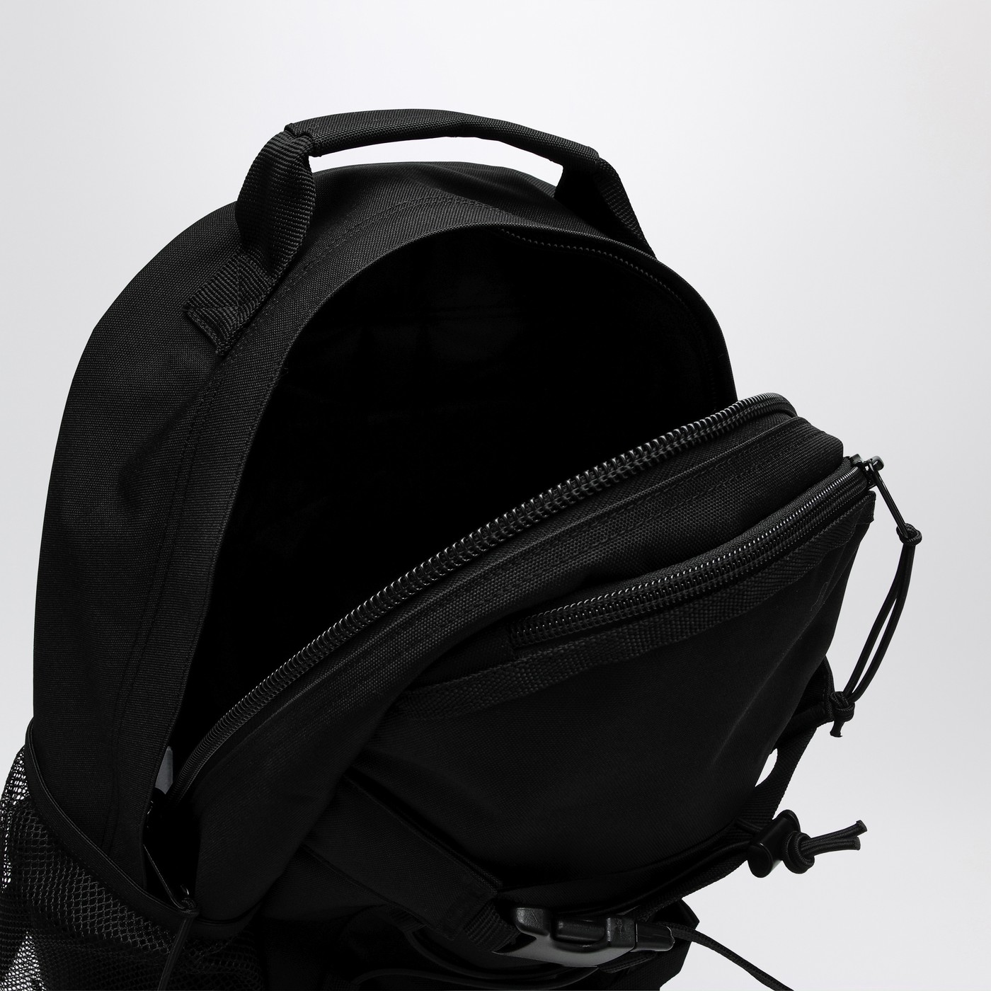 Carhartt WIP Black Kickflip backpack | TheDoubleF