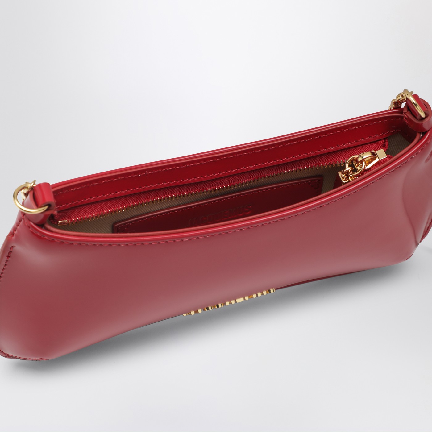 JACQUEMUS Le Bisou Chaine patent leather red bag | TheDoubleF
