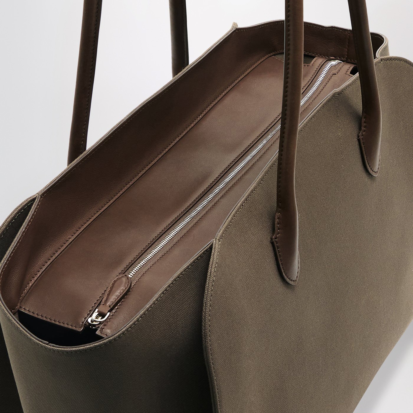 The Row Marlo bag 17 in dove color cotton | TheDoubleF