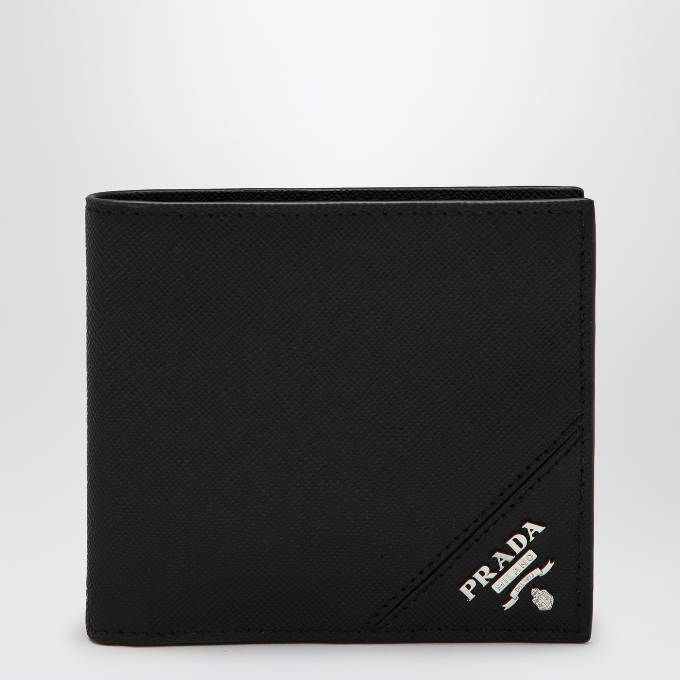 Prada Black wallet in Saffiano leather | TheDoubleF