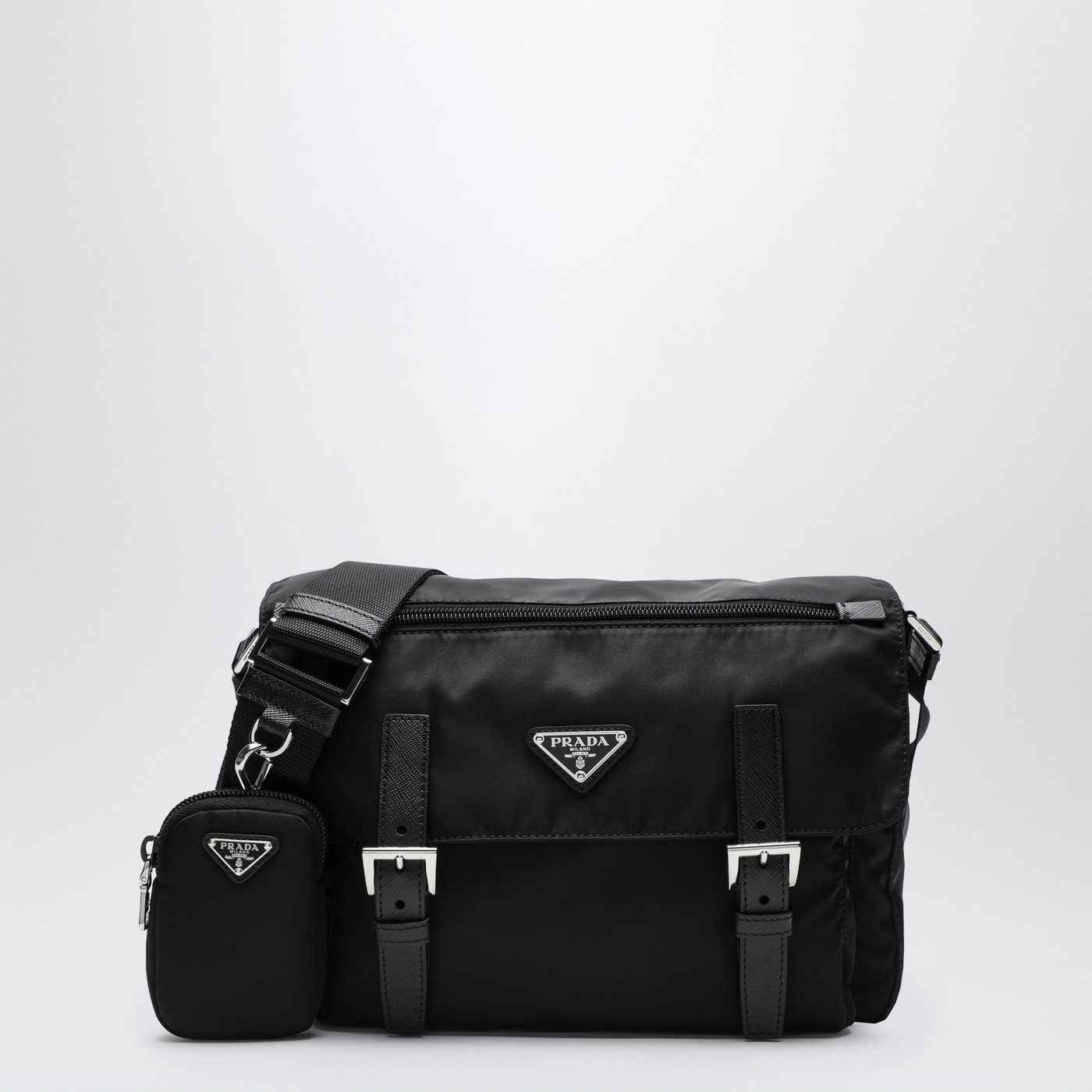 Prada Borsa a tracolla media nera in Re-Nylon | TheDoubleF