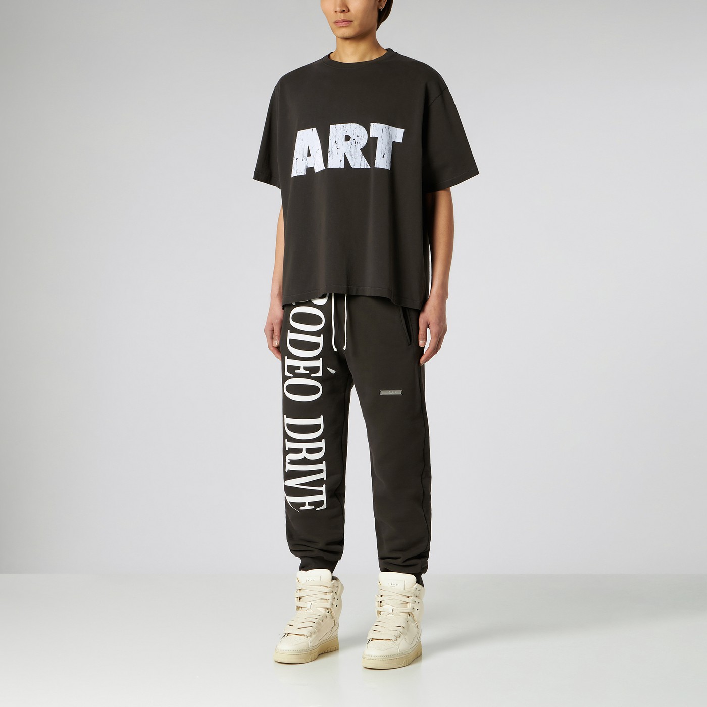 1989 STUDIO T-Shirt SS Art dark brown | TheDoubleF