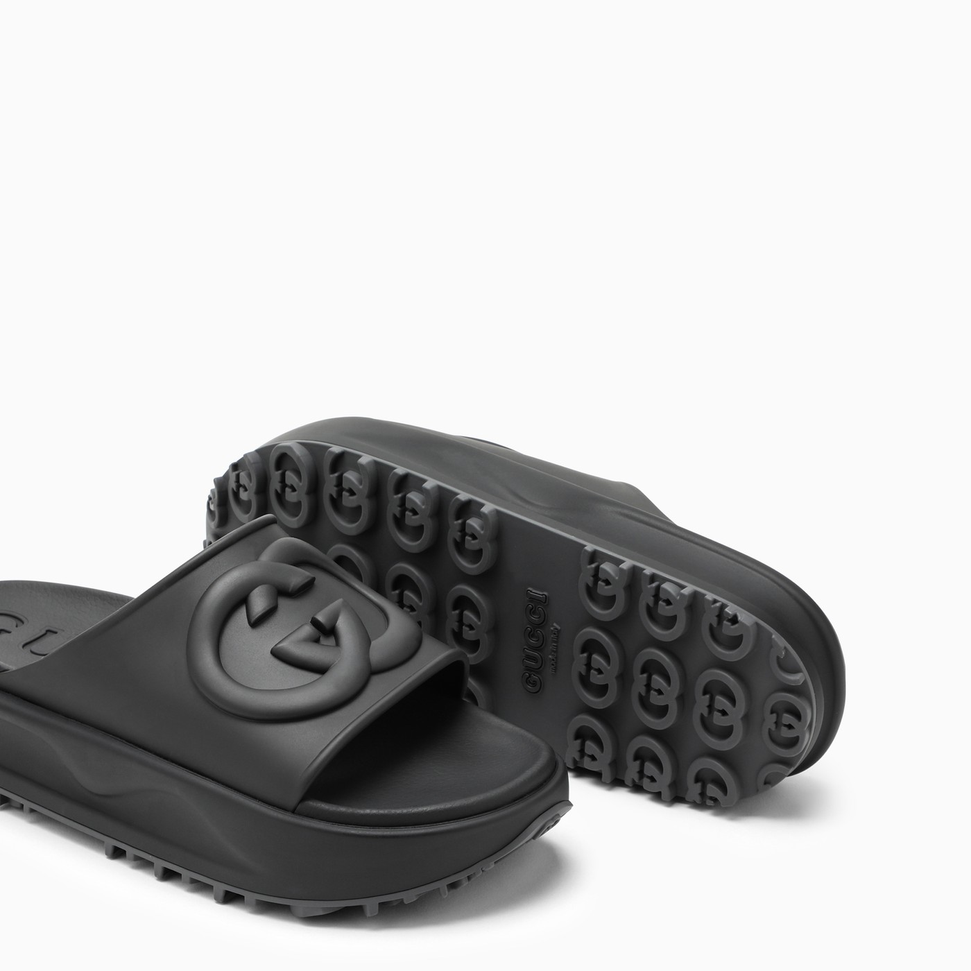 GUCCI GG detail black slide | TheDoubleF