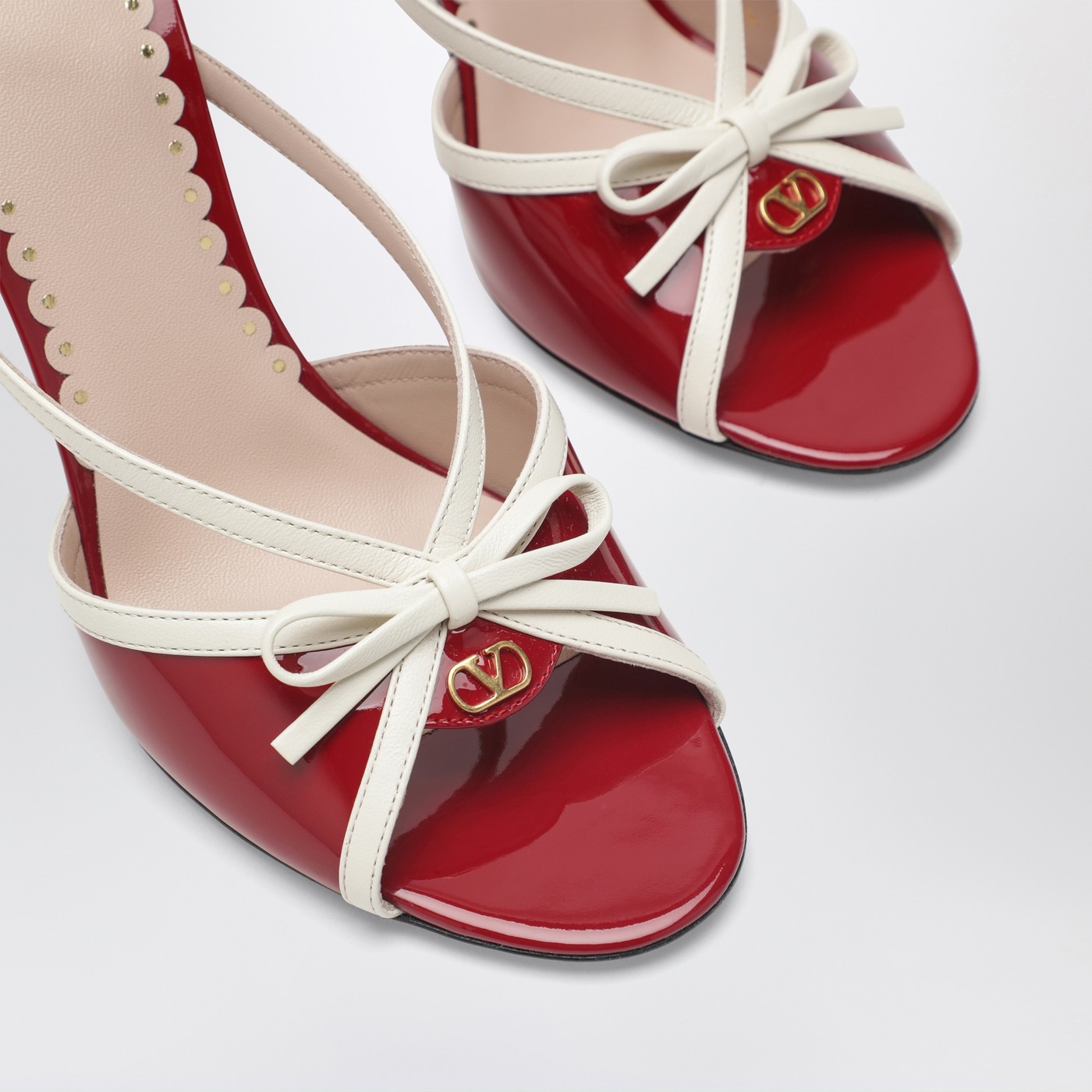 Valentino Garavani Bepointy sandal red/ivory in patent leather and ...