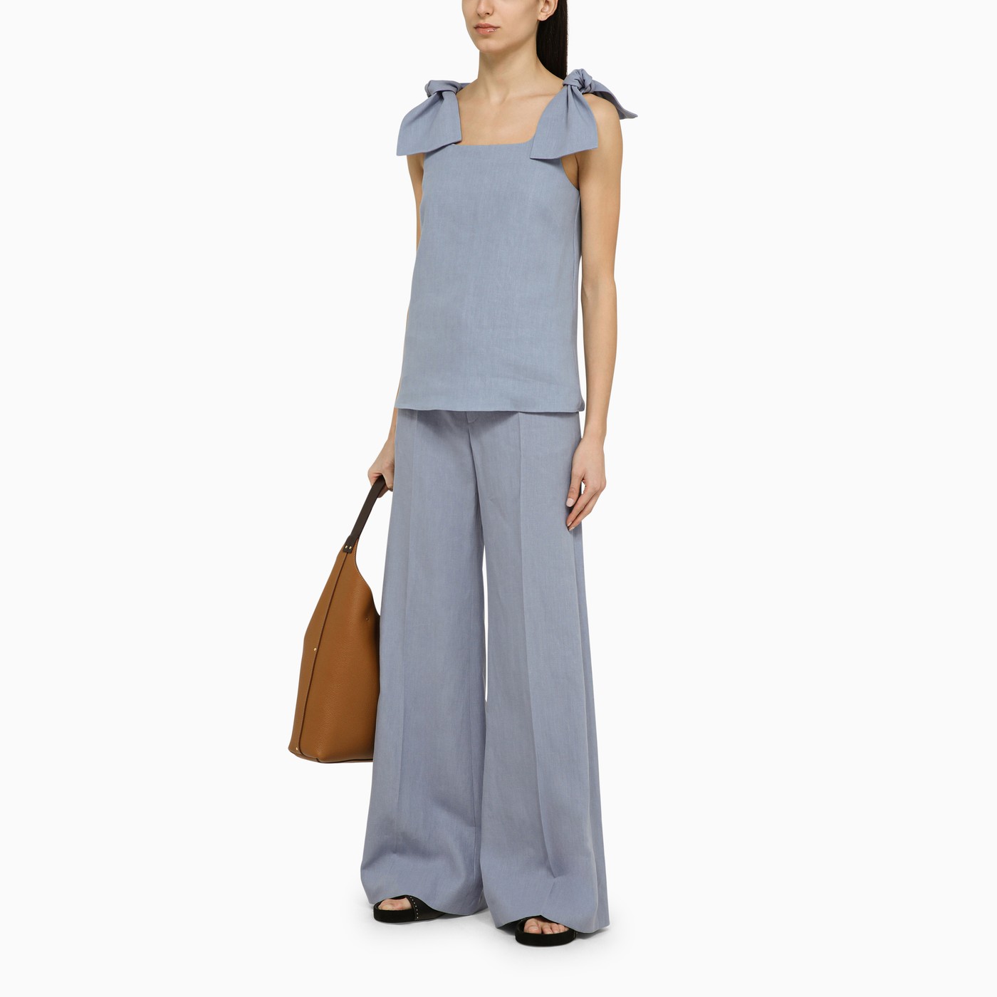 Chloé Light blue flared trousers in linen | TheDoubleF