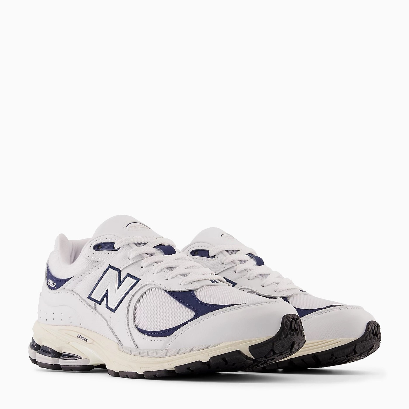 New Balance Basket 2002R blanc en cuir et tissu | TheDoubleF