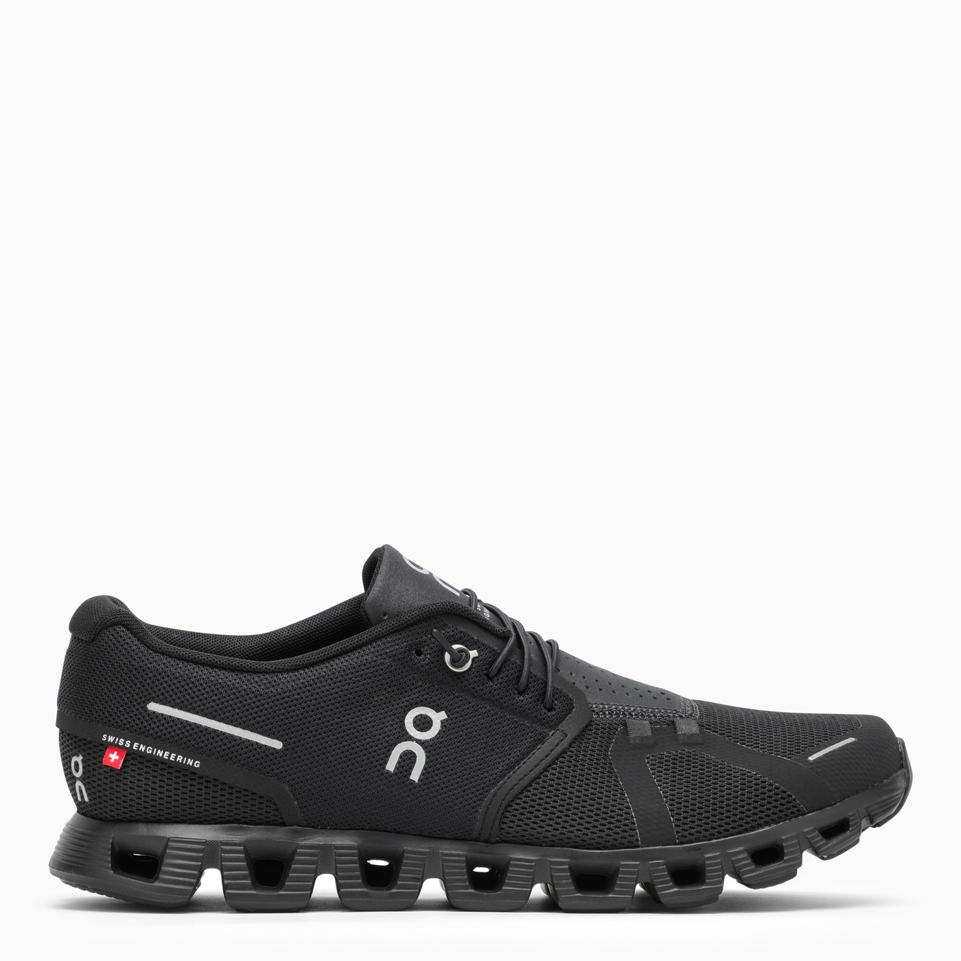 On Cloud 5 black low trainer | TheDoubleF