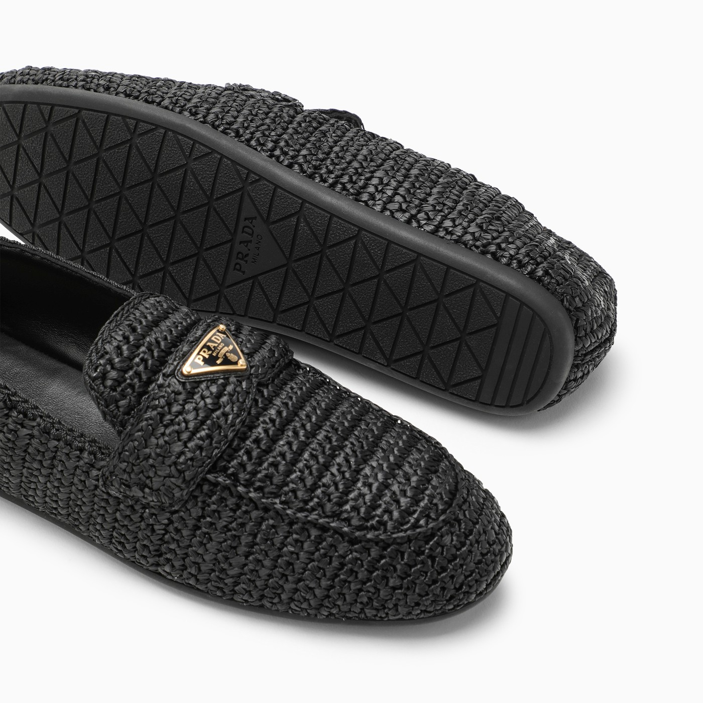 Prada Schwarzer Raffia-Slipper mit Logodreieck | TheDoubleF
