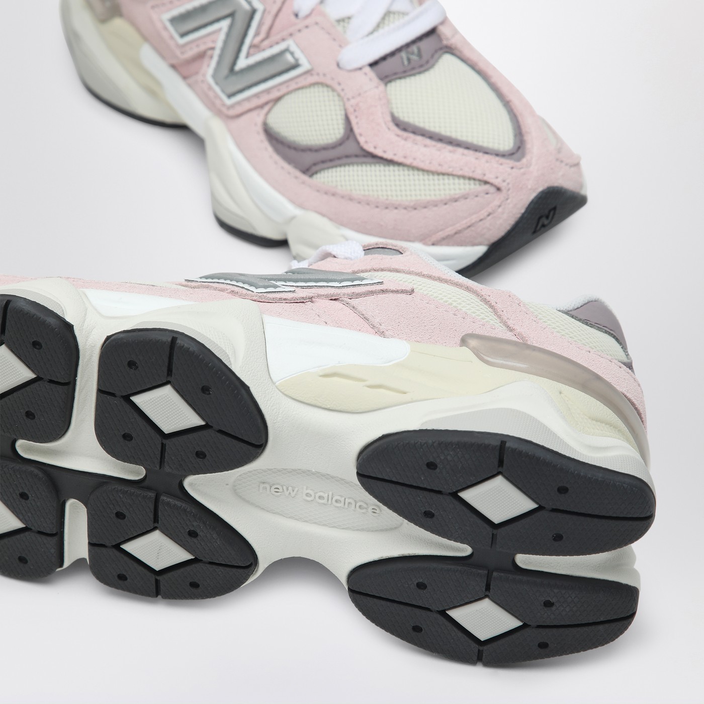New Balance Sneaker bassa 9060 rosa | TheDoubleF