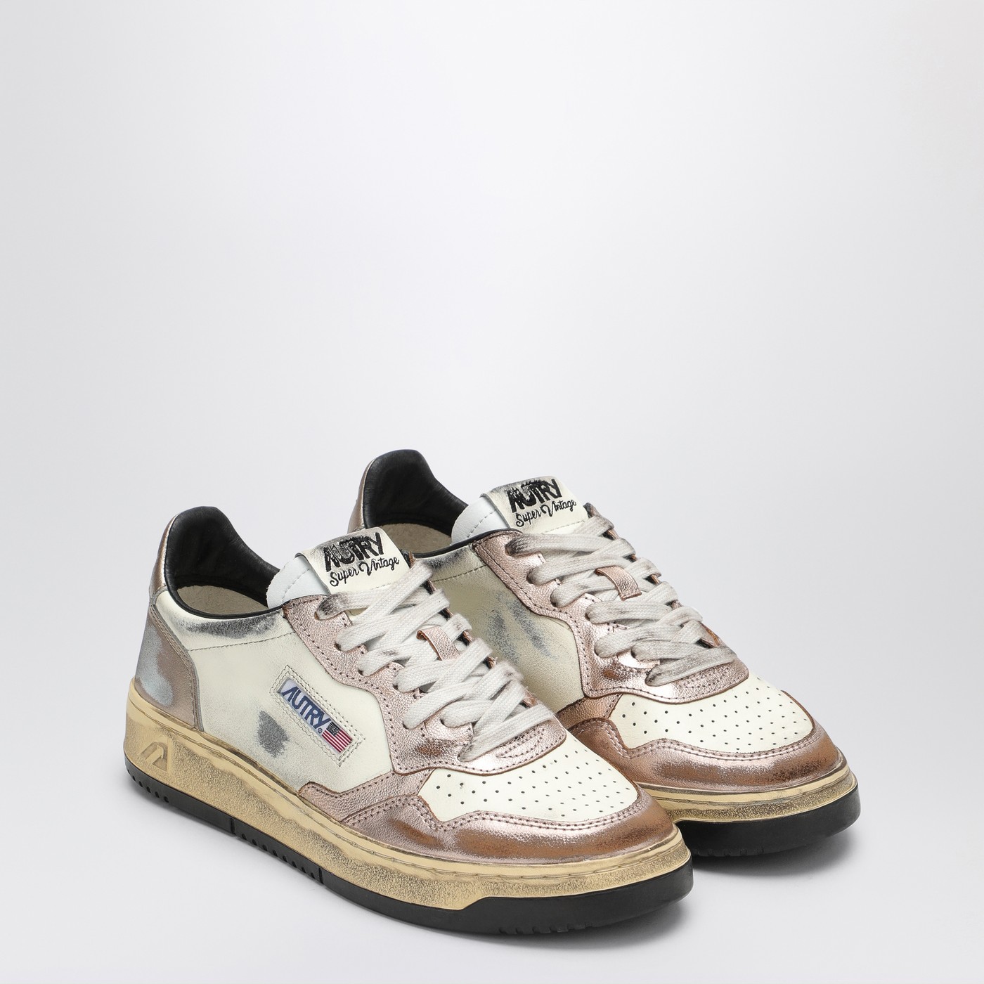 AUTRY Metallic rose Medalist Super Vintager sneakers | TheDoubleF