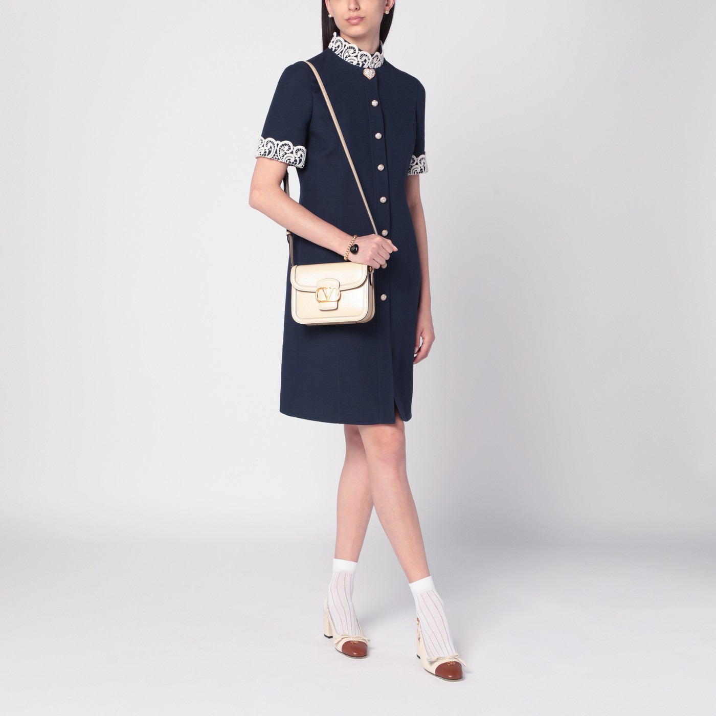 Valentino Garavani Borsa 9TO5 piccola color burro | TheDoubleF