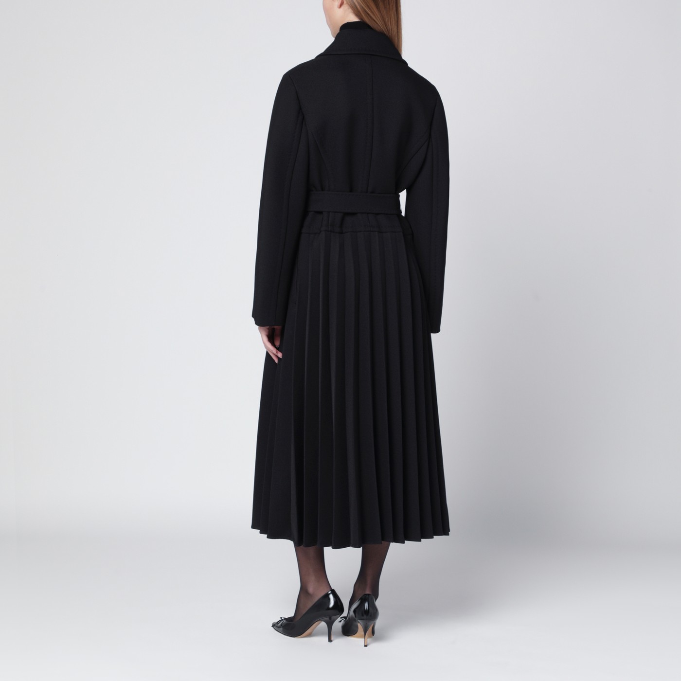 Max Mara Atelier Black pleated redingote coat in technical fabric | TheDoubleF