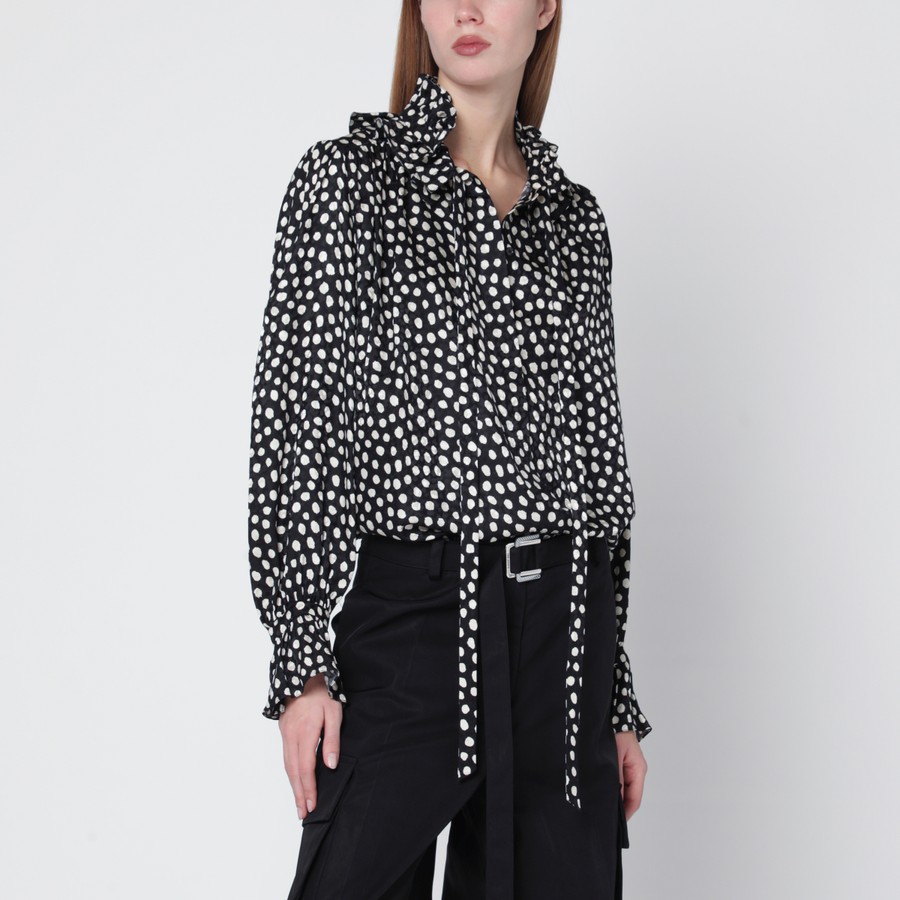 chloe dots