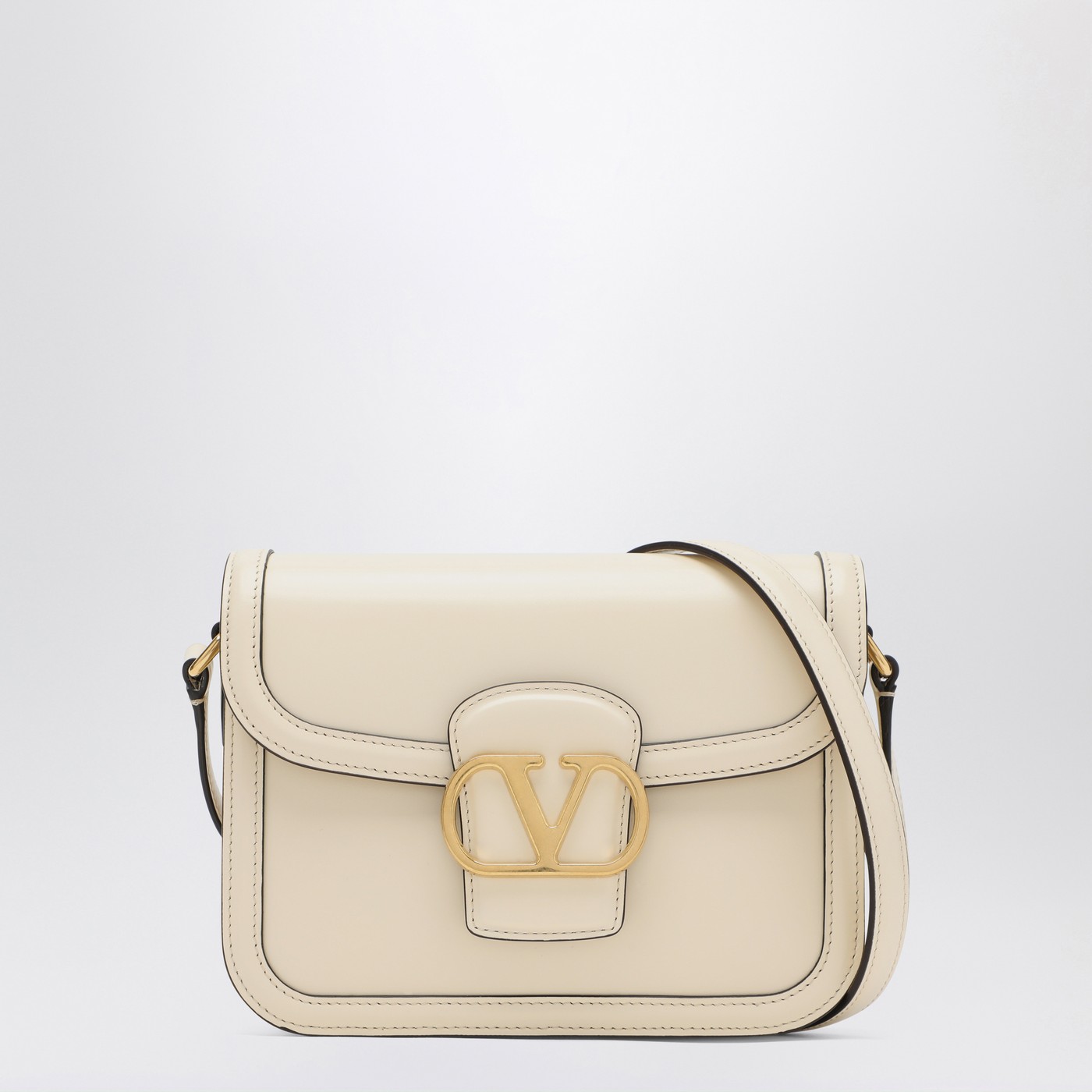 Valentino Garavani Petit sac 9TO5 couleur beurre | TheDoubleF