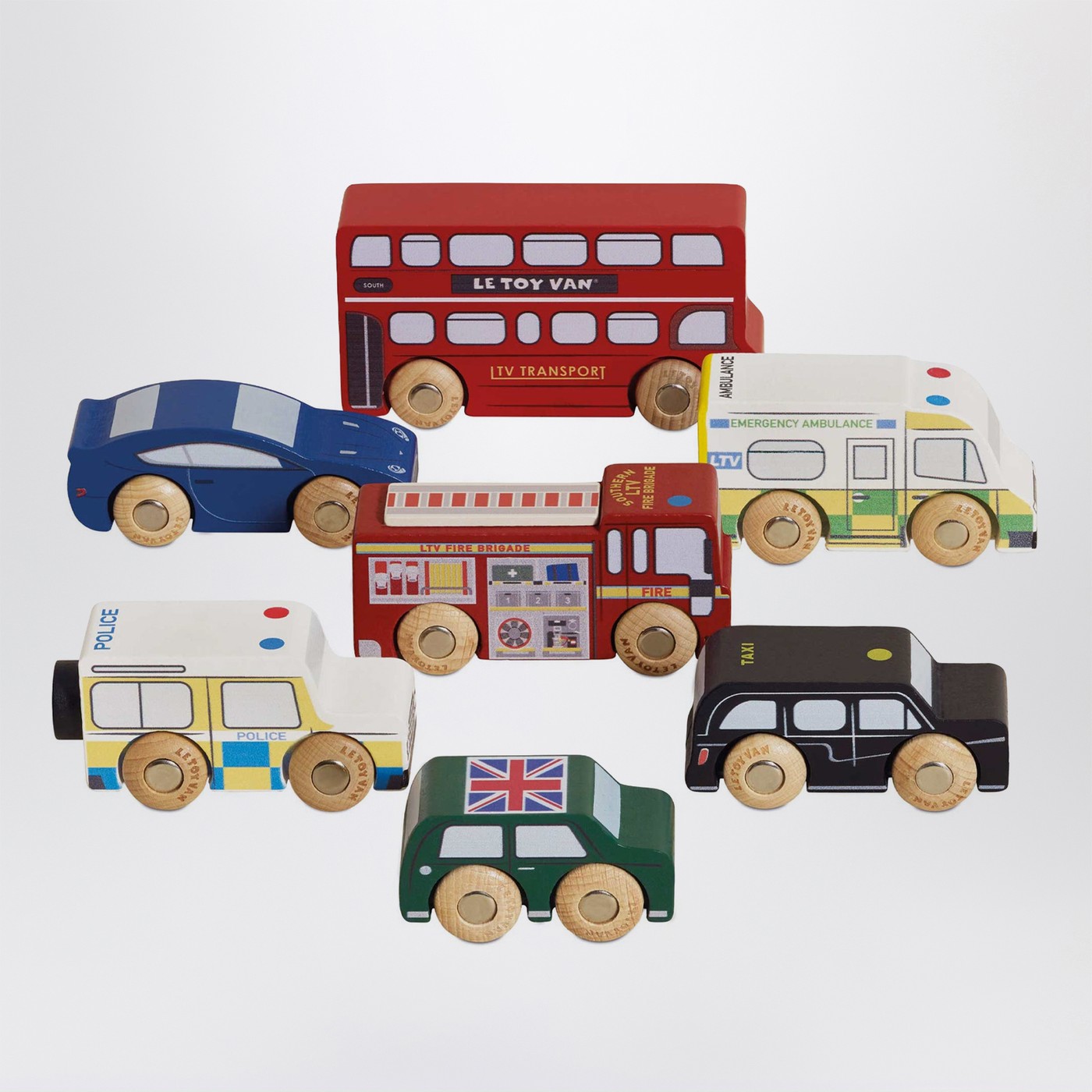 Le Toy Van Educational British cars playset | TheDoubleF