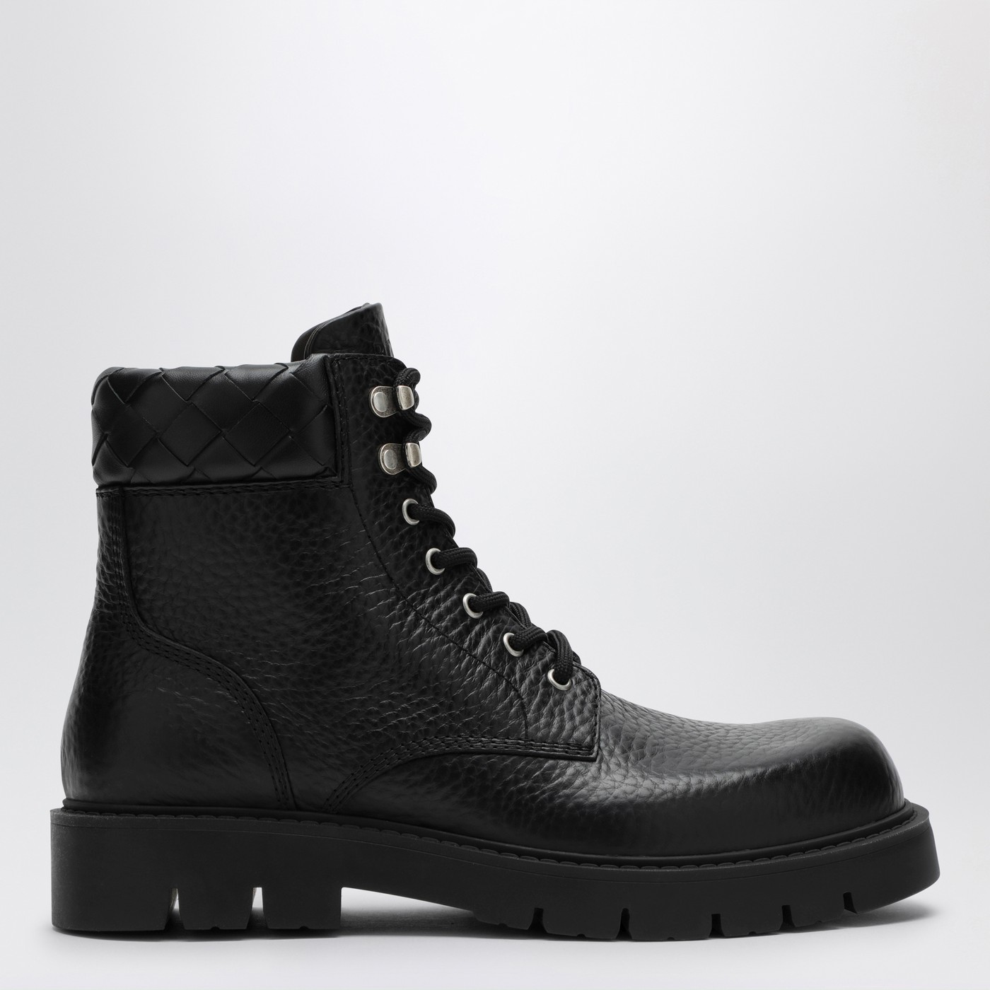 Bottega Veneta Black leather ankle boots | TheDoubleF