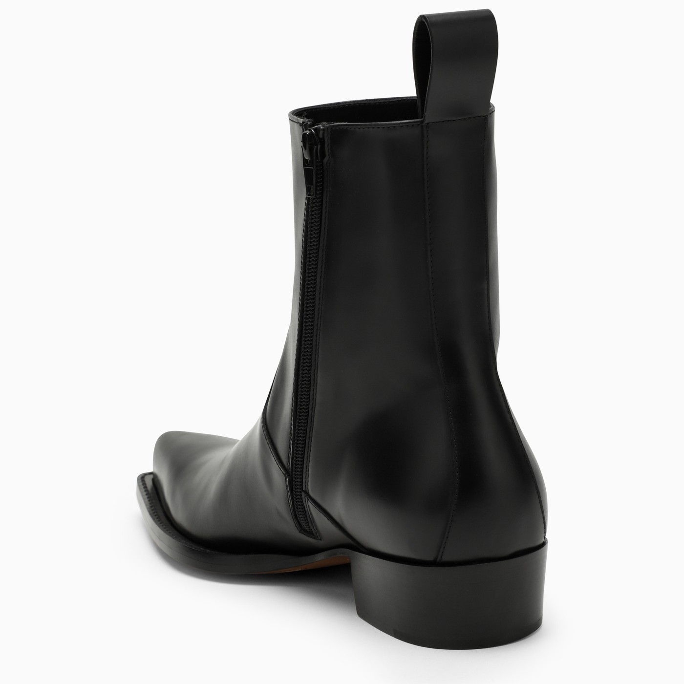 Bottega Veneta Black leather Ripley boot | TheDoubleF