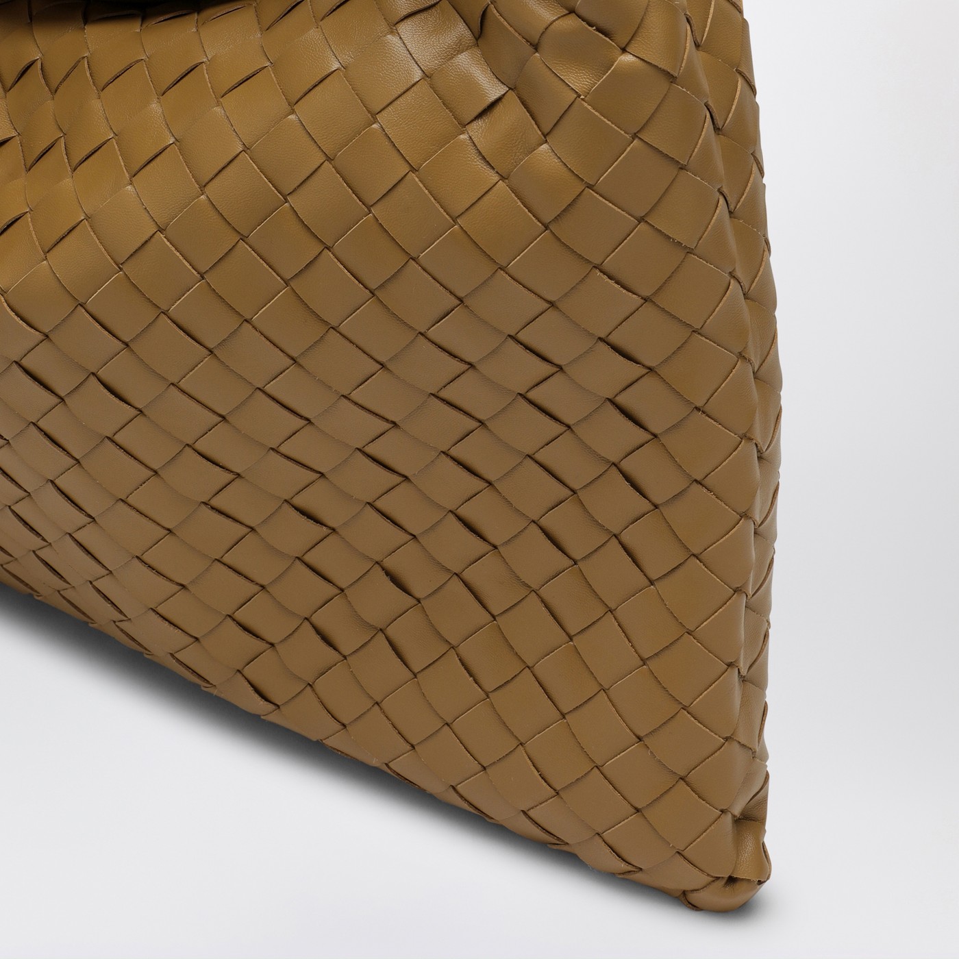 Bottega Veneta Hop shoulder bag small Dark Praline | TheDoubleF