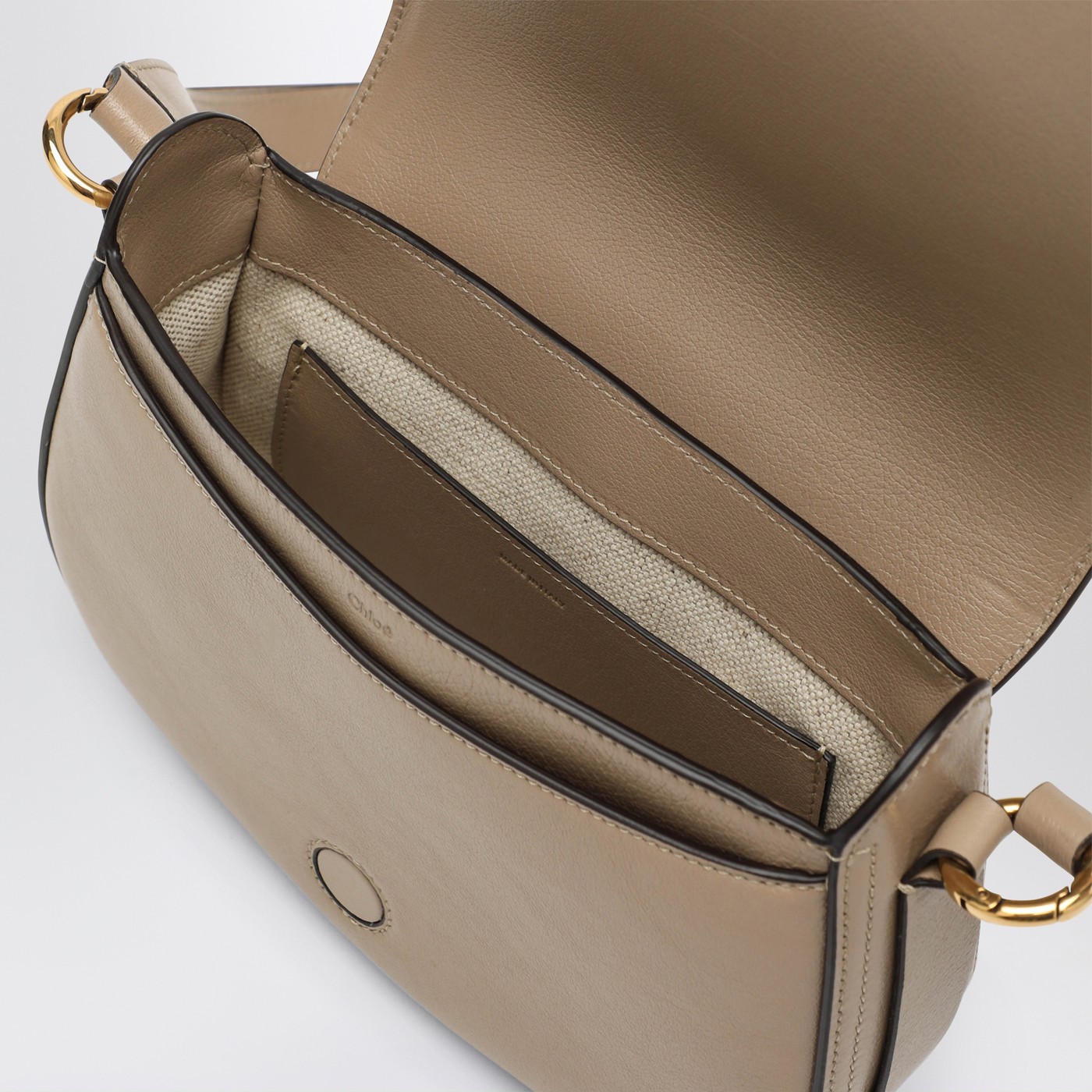 Chloé Saddle Horse Medal bag in hammered pink leather | TheDoubleF