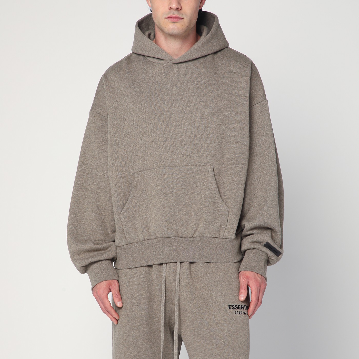 Fear of God Essentials Graues Sweatshirt aus Fleece-Baumwolle mit Logo ...