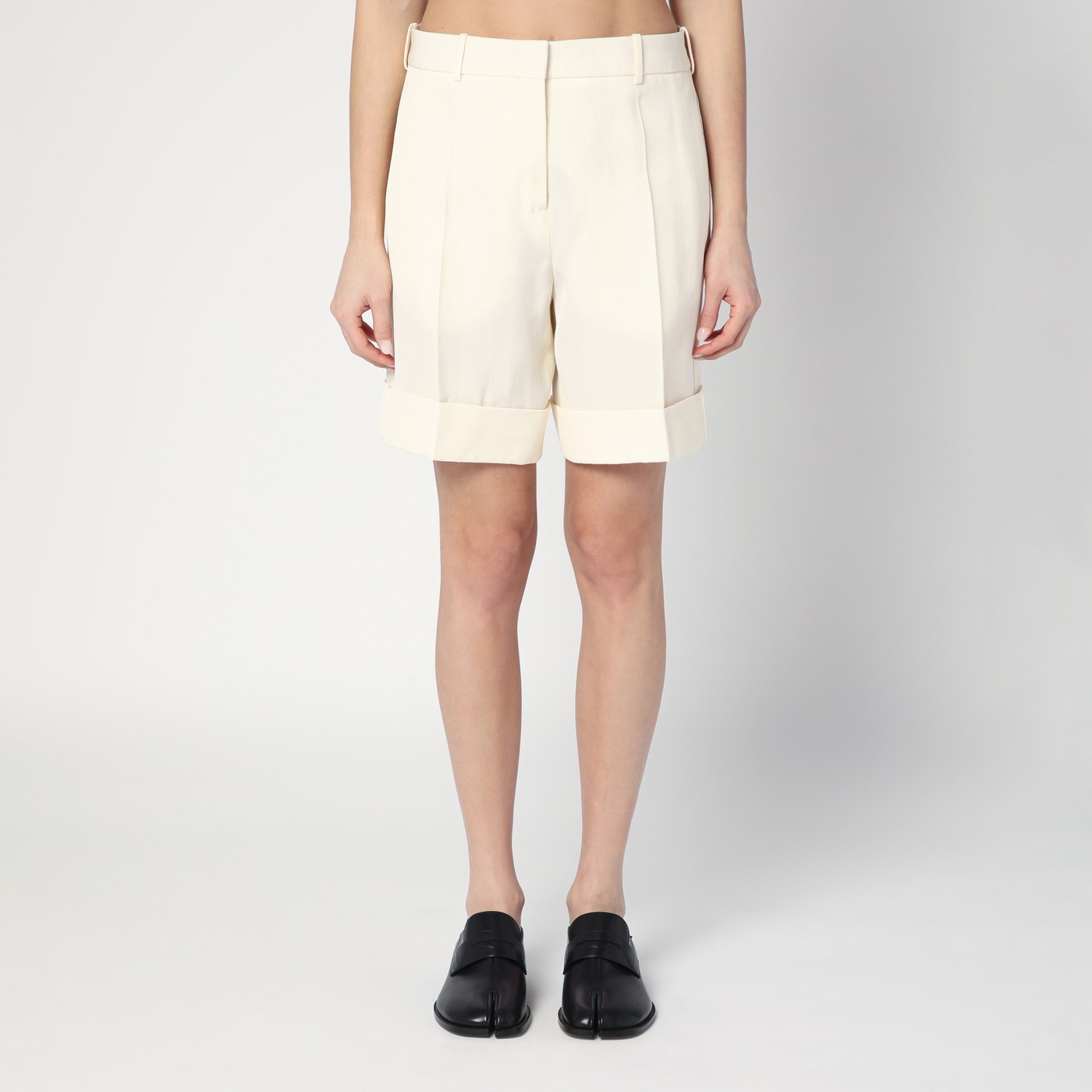 Jil Sander Ivory Bermuda shorts in silk blend | TheDoubleF
