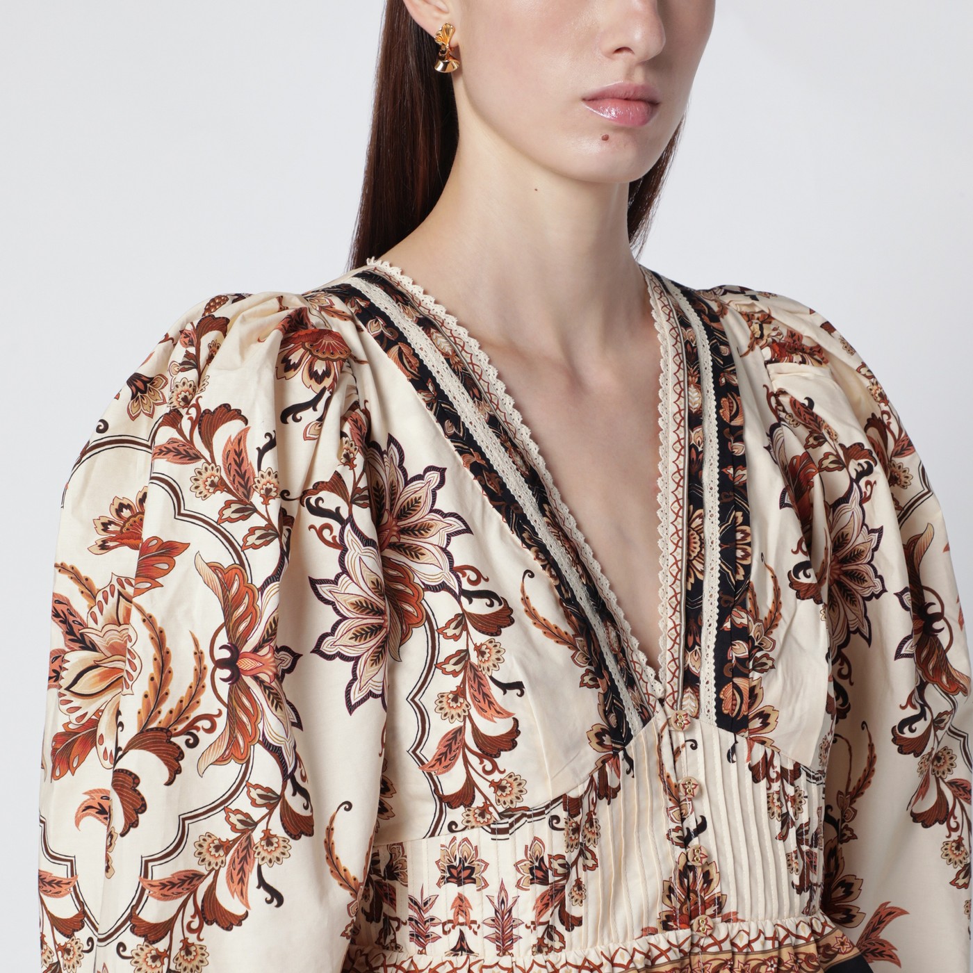 FARM Rio Sand “Majestic Garden Lace” blouse | TheDoubleF