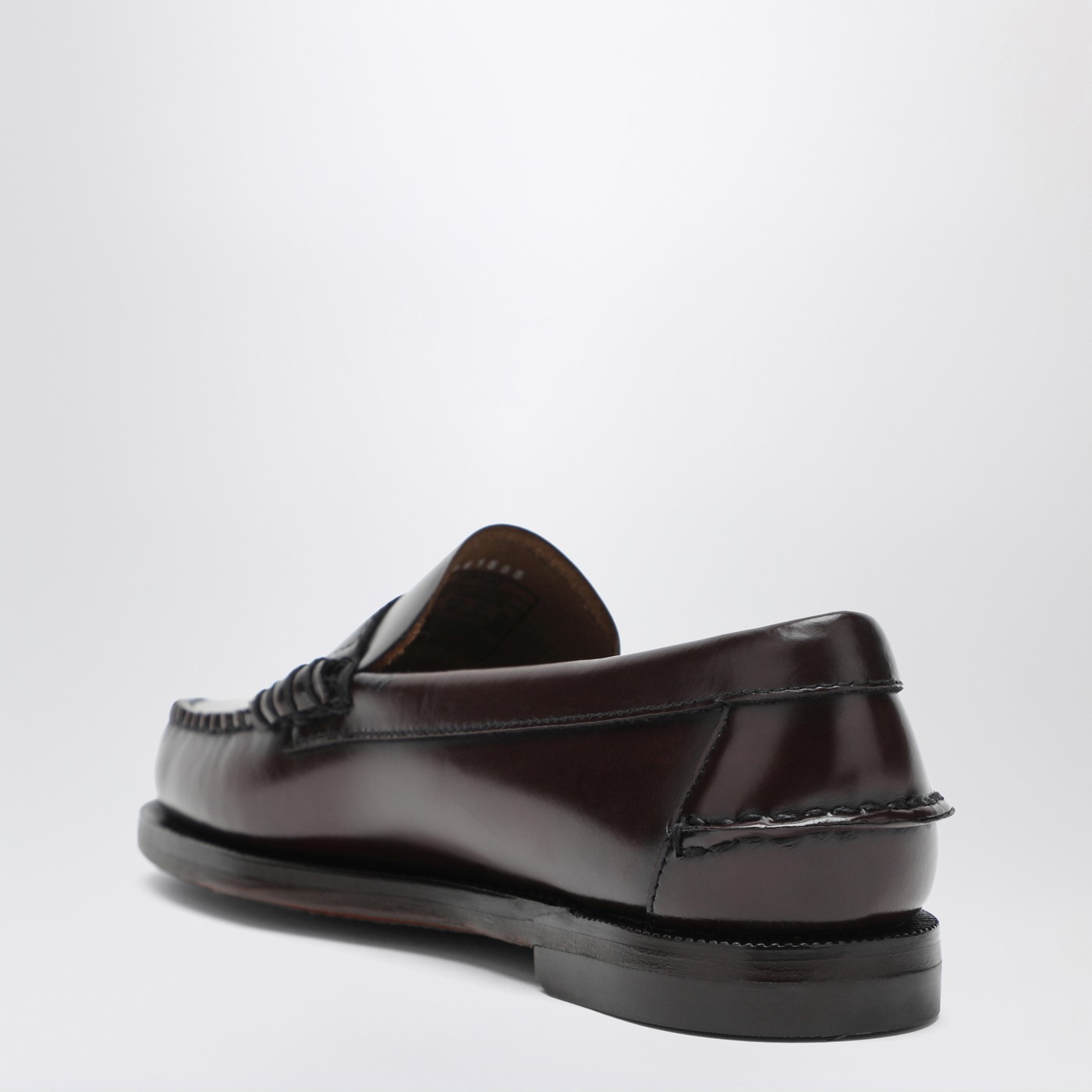 Sebago Classic Dan loafer in burgundy brown | TheDoubleF